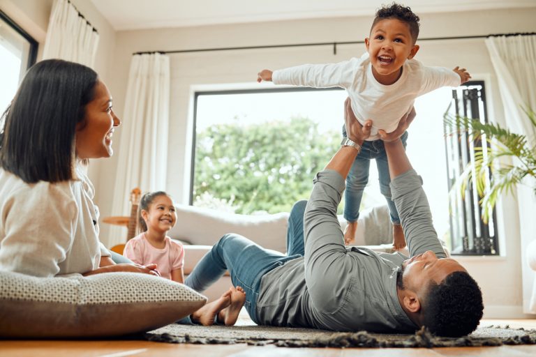 10 Engaging Family Activities to Strengthen Emotional Bonds